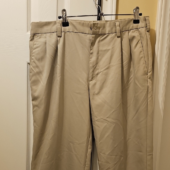 Izod Golf | Pants | Mens Classic Tan Chinos | Poshmark
